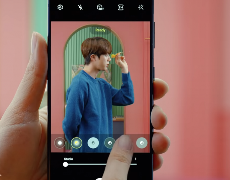 BTS pone a prueba el “Modo Retrato” del Galaxy S21 → TransMedia